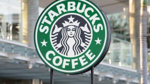 Starbucks Hours: Opening, Closing, Breakfast & Happy Hours